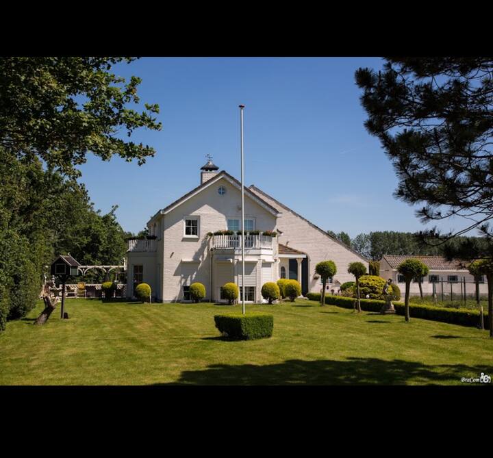 Bungalow Bij Boerderij +Camping - Hellevoetsluis