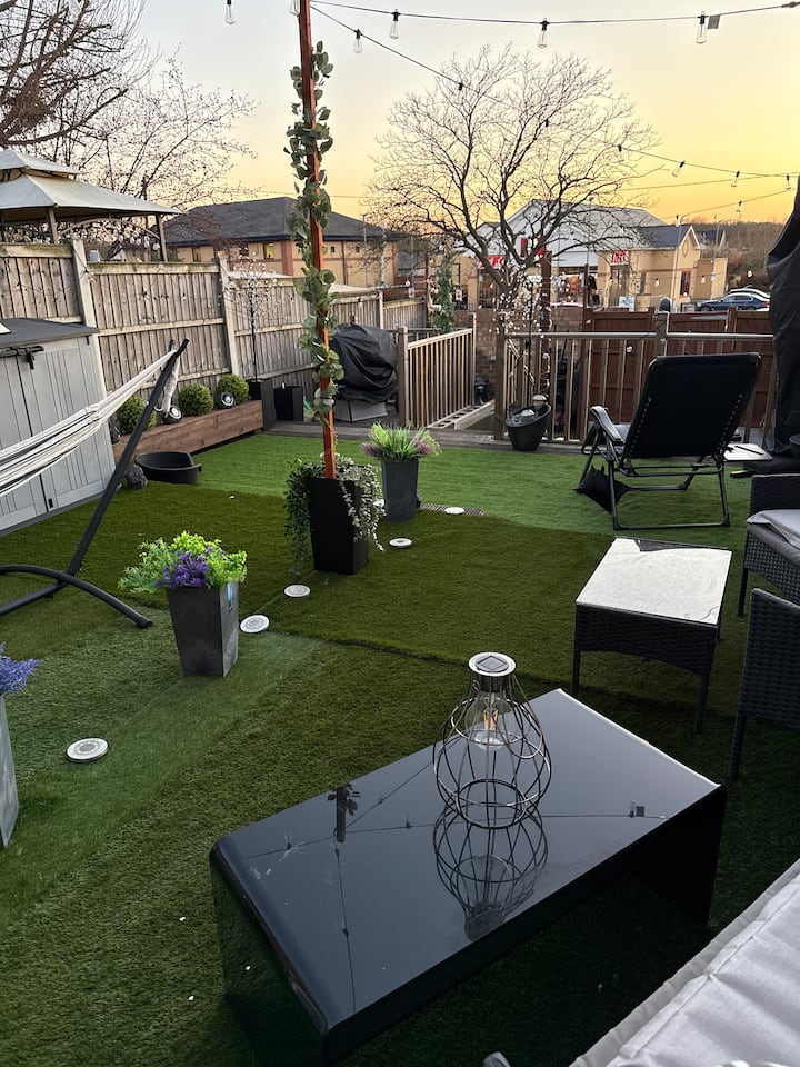 The Hearthside Haven - Basildon