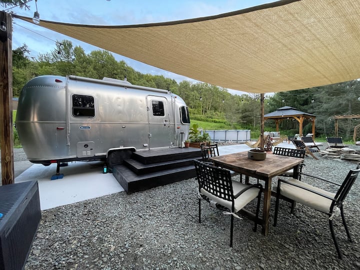 Tranquil Airstream Nature Escape - Hammondsport, NY