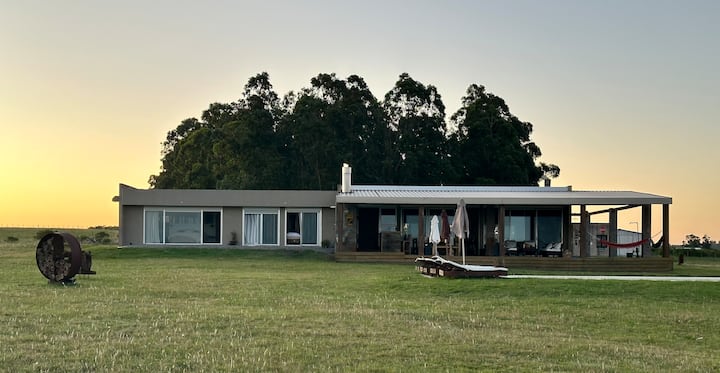 Casa De Campo 5hab A 20min De Punta - Uruguay