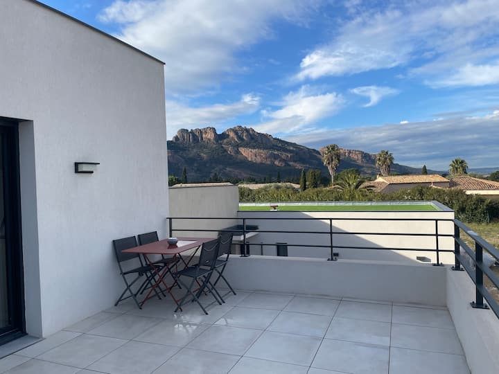 Appartement Avec Grande Terrasse - Roquebrune-sur-Argens