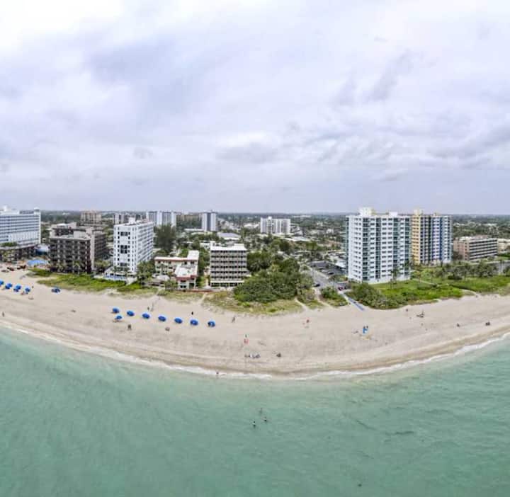 1 Bd At La Costa Beach Club! - Deerfield Beach, FL
