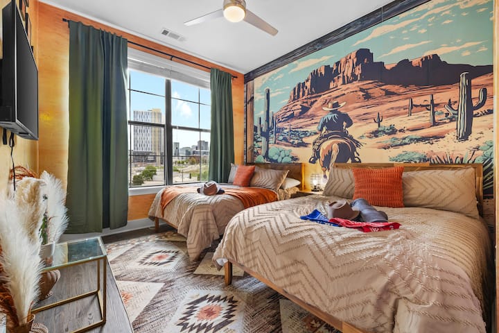 The Rodeo 2br 8 Mins Walk2broadway,pool,free2park - Nashville, TN