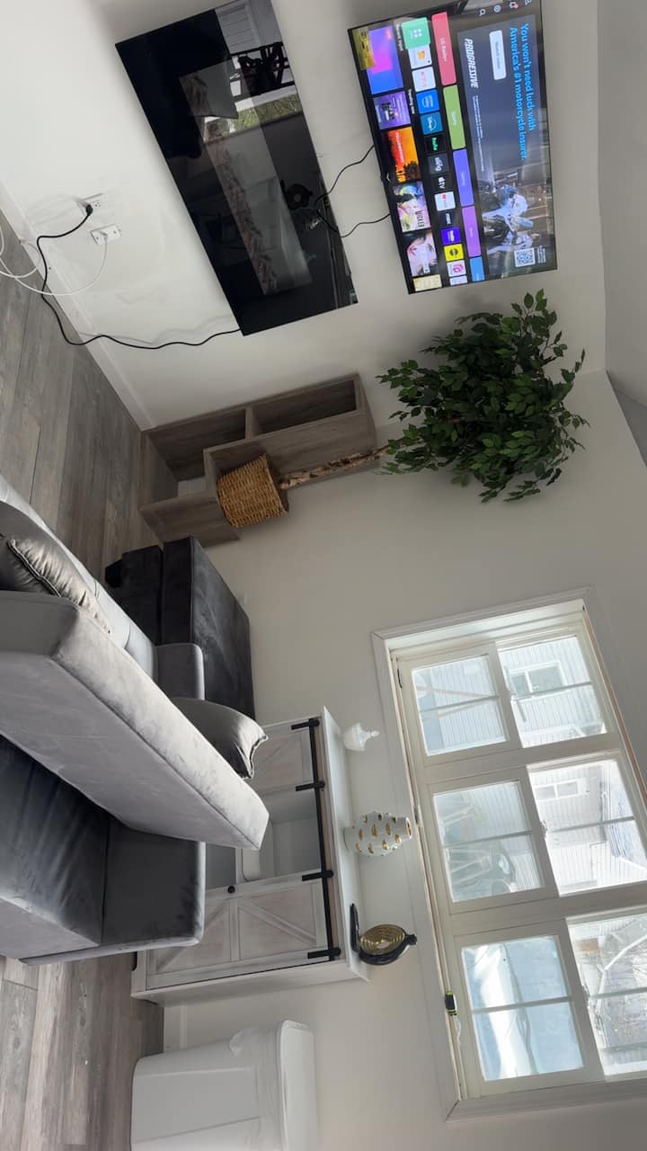 The Stylist Garage ! - Dayton, OH