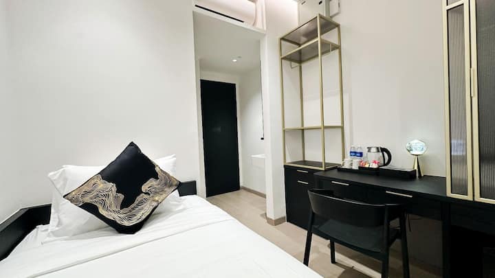 New Hotel Standard Single Room - Bukit Merah