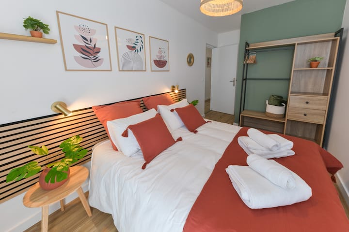 L'olivier - Tarbes Centre - Balcon - Parking 200m - Tarbes