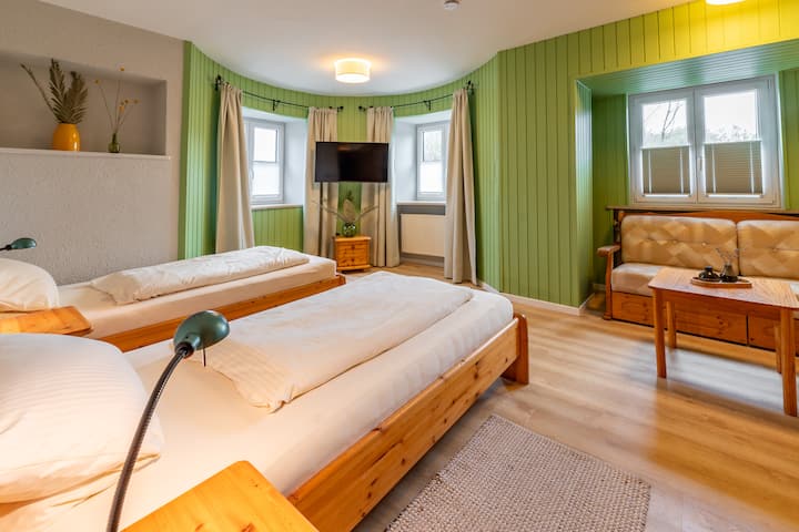 Spacious 2-room Apt, Excellent Transport Connectio - Glonn