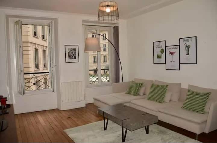 Appartement Au Cœur Du 6ᵉ Arr - Paris