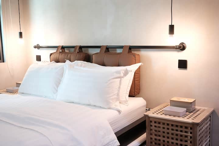 Studioretreat For 4 Near Mrt & East Ave With Pool - Quezon City