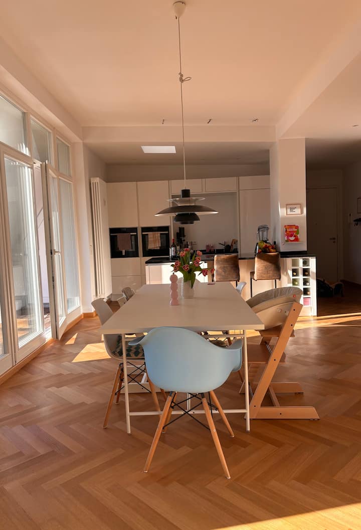 Airy Flat In Central Moabit - Berlin