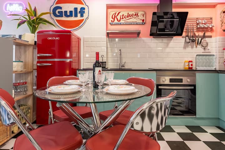 American Dinner - 2br / Wifi / Smart Tv 55' / Pool - Salou