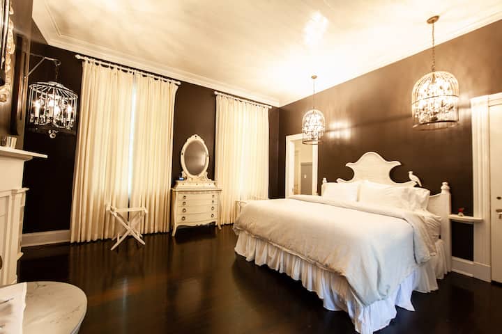 Luxury Suite On 38 Acre Estate - Thomasville, GA