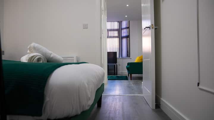 Luxury One Bedroom Flat - Cardiff City Centre - Cardiff