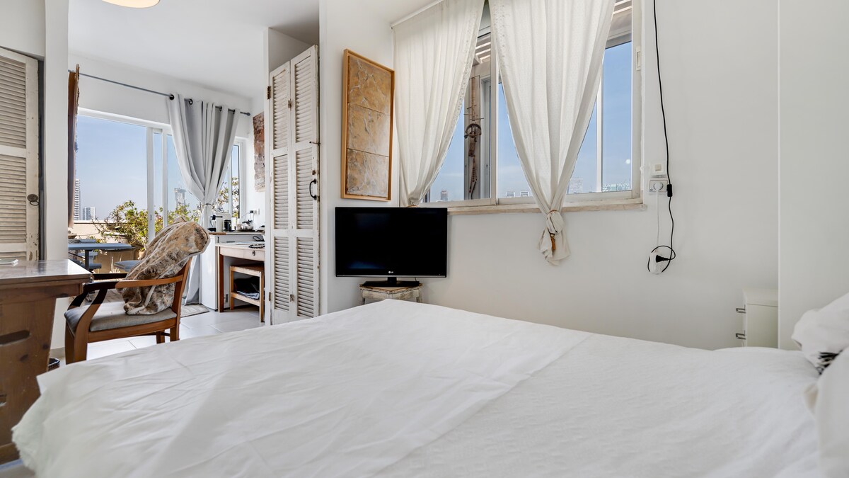 New Mini Penthouse Studio in lev hair sea view - Apartments for Rent in Tel Aviv-Yafo, Tel Aviv ...