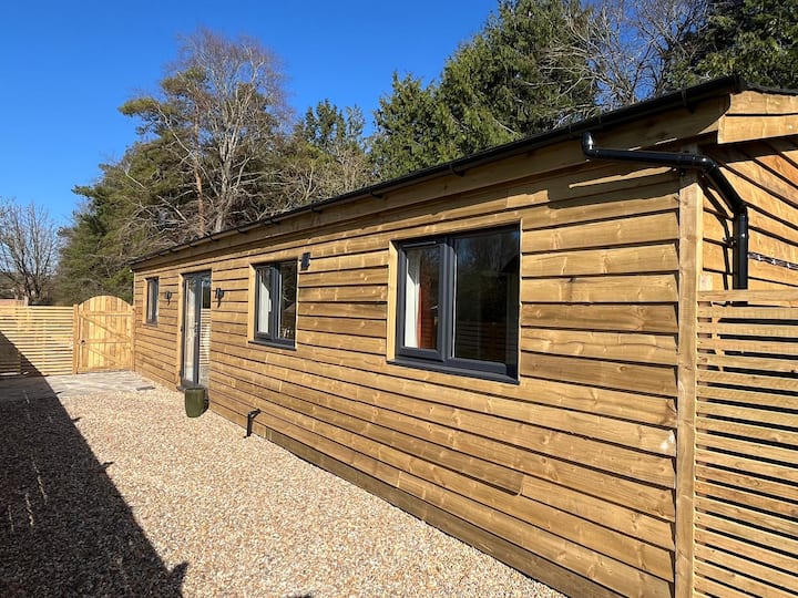 Southend Long Barn - Marlborough