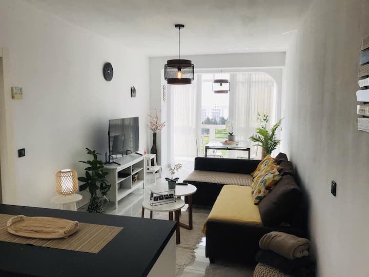 Cozy Apartment With Sea Views - Benalmádena