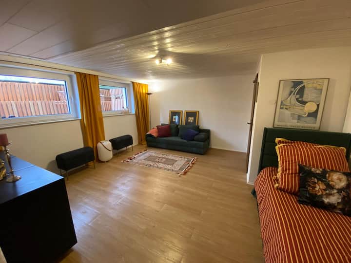Schickes Appartment, Tolle Lage - Krefeld
