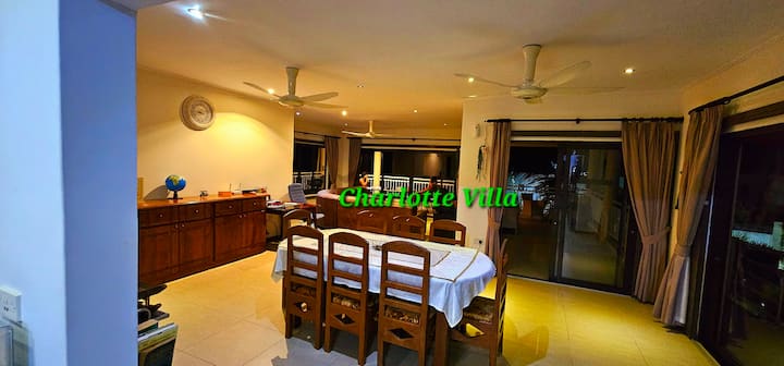 Charlotte Villa Apartment - Seychelles