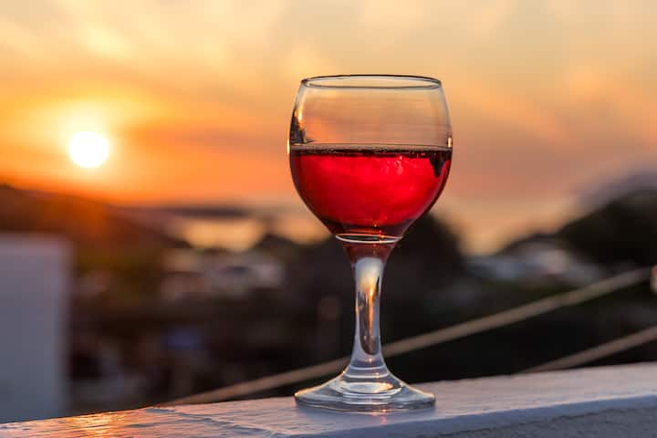 ΑLlure Studio - Milos