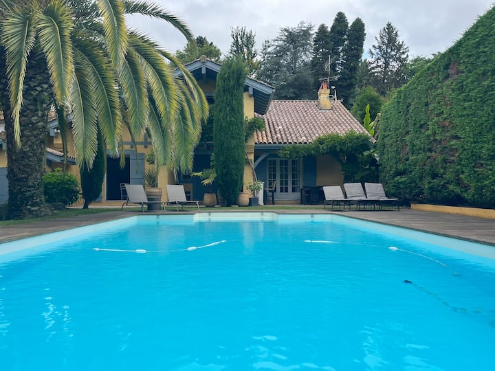 St Jean De Luz Maison 
 Piscine - Saint-Jean-de-Luz