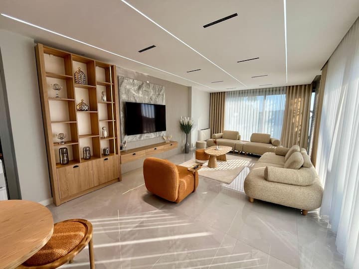 Designer Villa + Private Pool - Didim