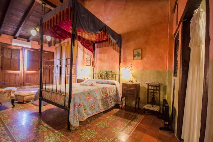 Casa Rural Rakkana. - Requena, España
