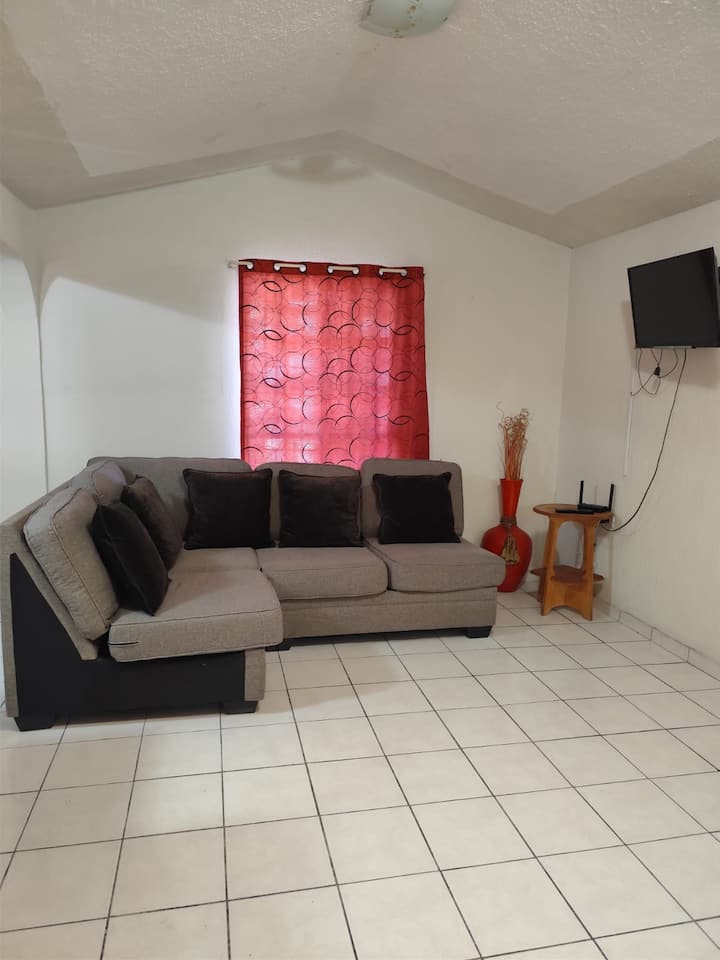 Hogar Acogedor En Zona Tranquila - Ciudad Obregón