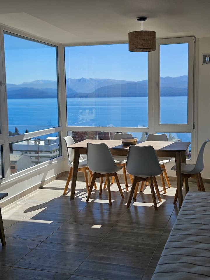 Departarmento Con Vista Al Lago Centro Para 6 Pax - Argentina