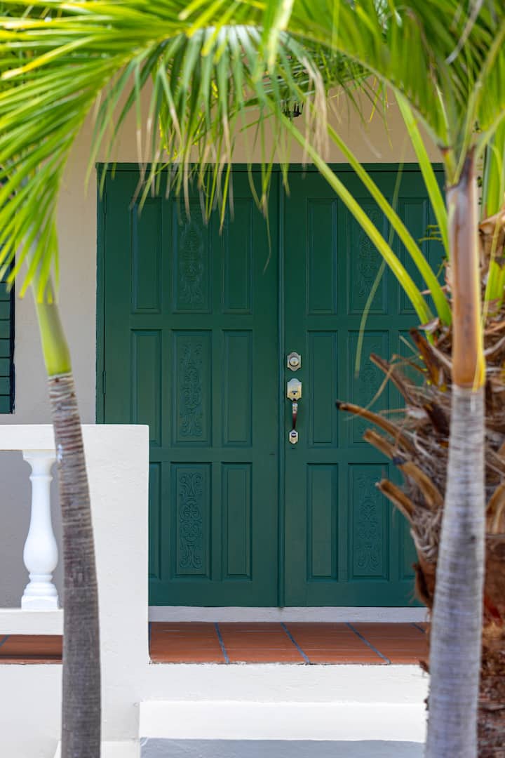 The Green Door, Apartment On Barbados' West Coast - Barbados