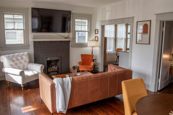 Chestnut Street Cottage - Florence, AL