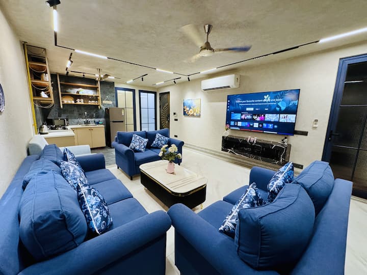 Theघर -A Luxury 3bhk Apartment|rooftop|south Delhi - New Delhi