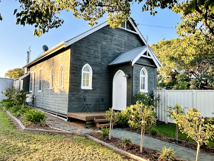 St James Church Guest House - Near Tamworth - Tamworth