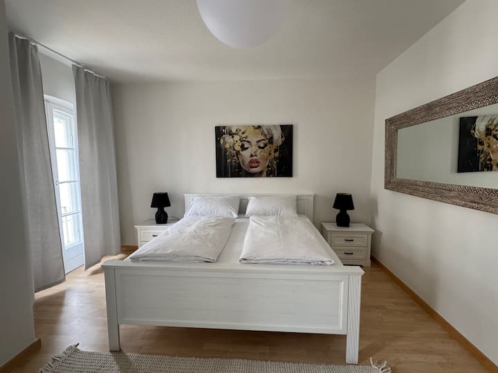 Zentrale Altbauwohnung - Ingolstadt