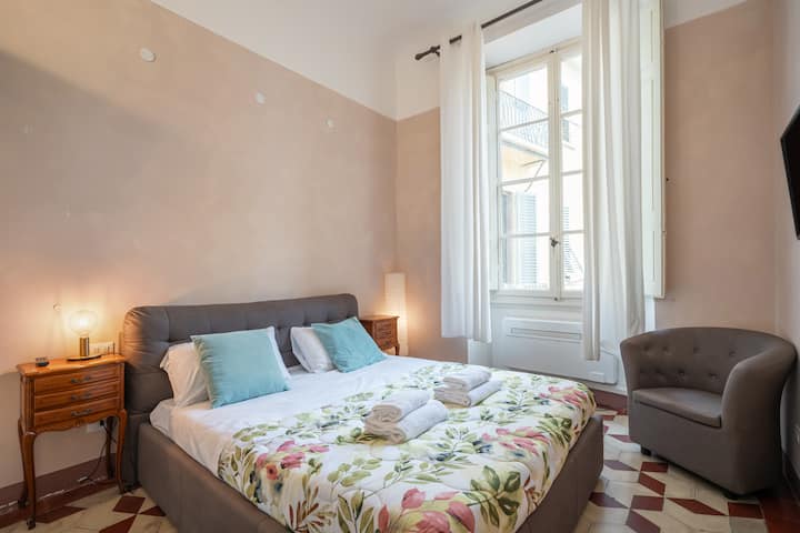 Guesthost - Sant'ambrogio Vibes Lovely Apartment - Firenze
