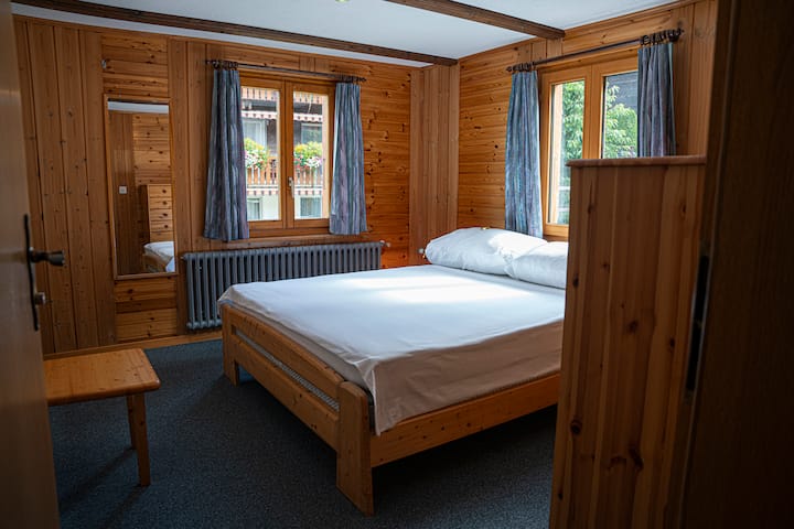 D’geisseflock By Alte Bock - Visperterminen