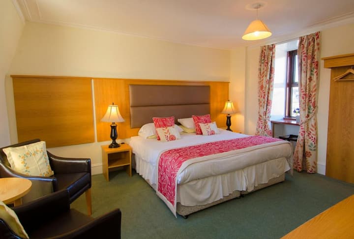 Station Hotel-double Room - Cullen