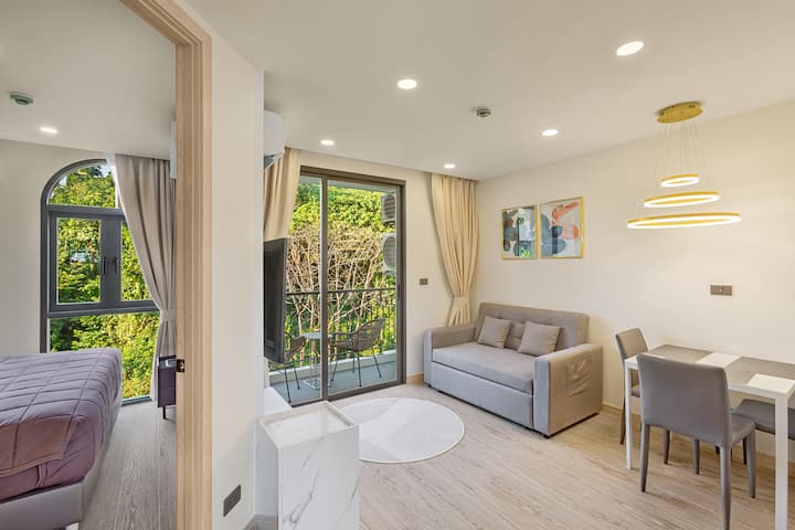 One-bedroom Condo In Palmetto Park In Karon A 606 - Karon Beach