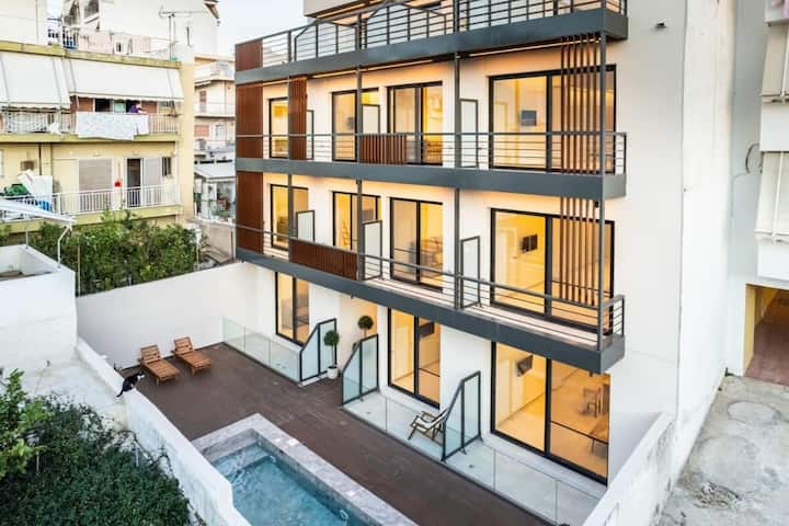 Grec Suites Dafni, Athens Hotel Ap. More 80 Guests - Athens