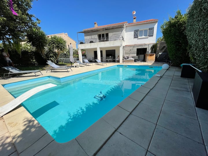 Villa T7 Cosy Piscine Jacuzzi, Mer Foret - Six-Fours-les-Plages