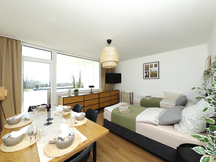 6 Bed Upscale Apartment - Bochum