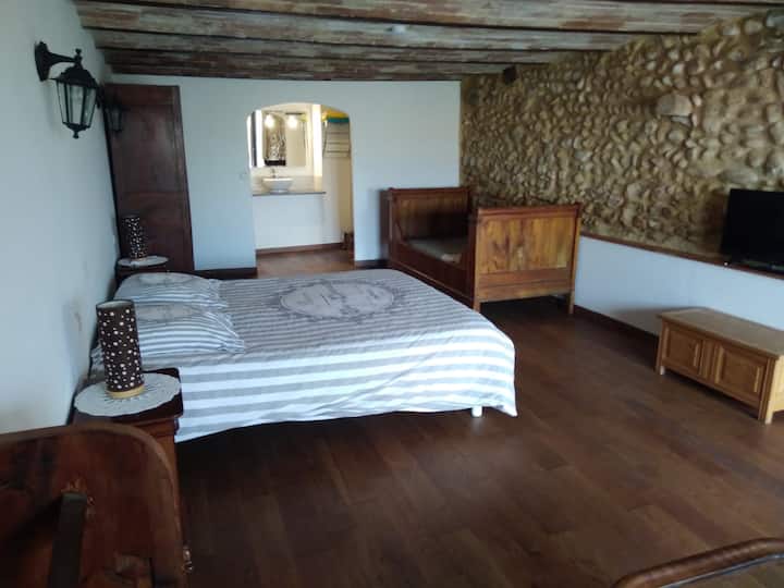 Chambre à La Ferme Au Milieu Des Lavandes - Oraison