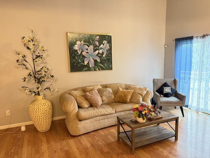 Private Quiet Room In Grandview - Kansas City