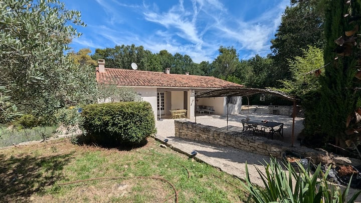 Maison De Type Provençale. - Ménerbes