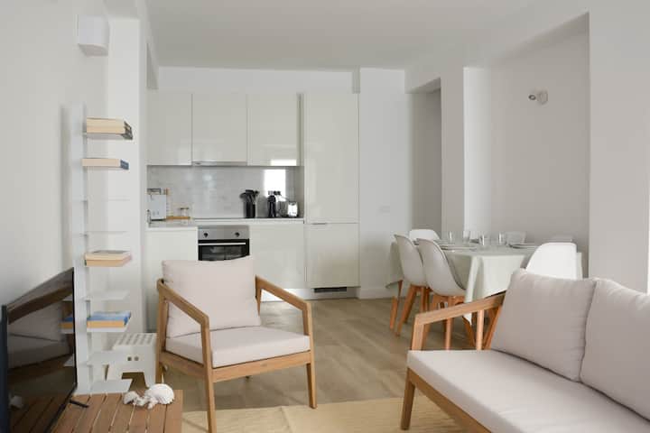 Milady House By Dolcestay 2 Min From The Beach - Sesimbra