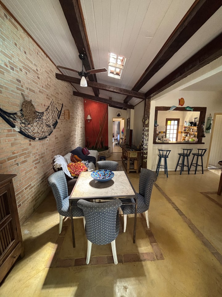 Casa Aconchegante Com Piscina - Ilhabela