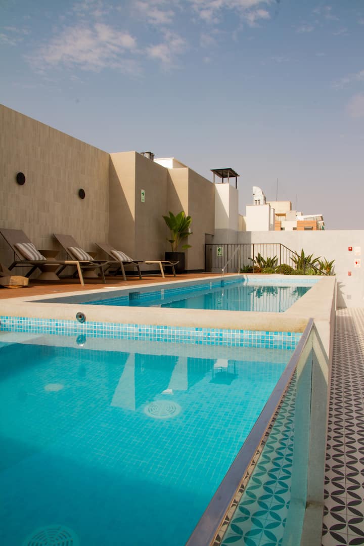 Luxury Apt Near Hilton, King Bed And Pool - Lima