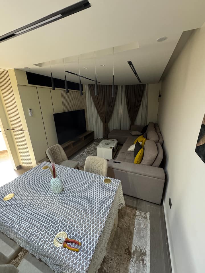 مسكن الأحلام الصغير - Cairo