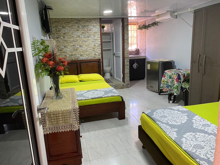 Posada Amiel Forbes 3. Monoambiente - San Andrés