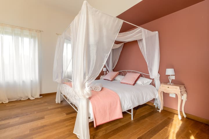 Casa Dei Fiori: Rosa - Conegliano