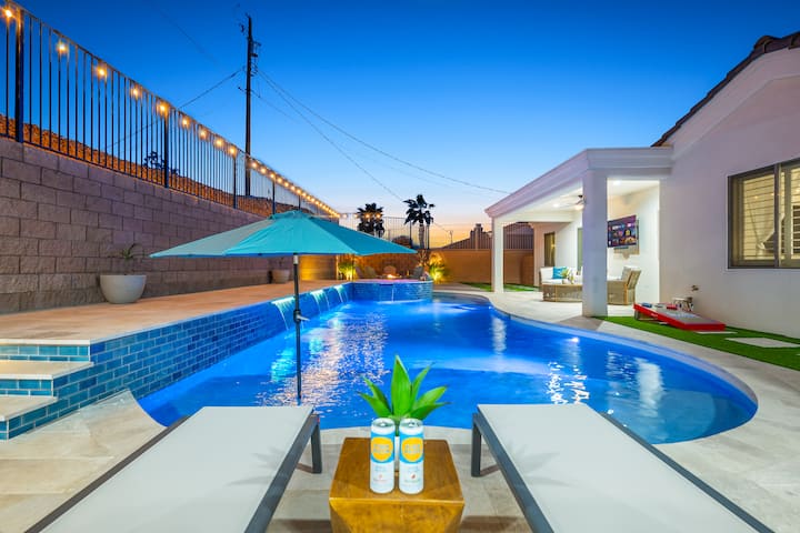 Filda Power House: Resort Style Luxury + Game Room - Lake Havasu City